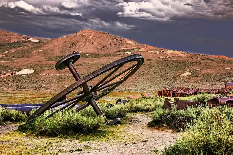 How empires collapse: Lessons from the past that still matter today