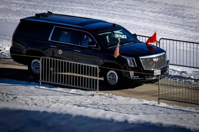 Il nuovo SUV di Trump è pazzesco: blindato, segreto e pronto a tutto