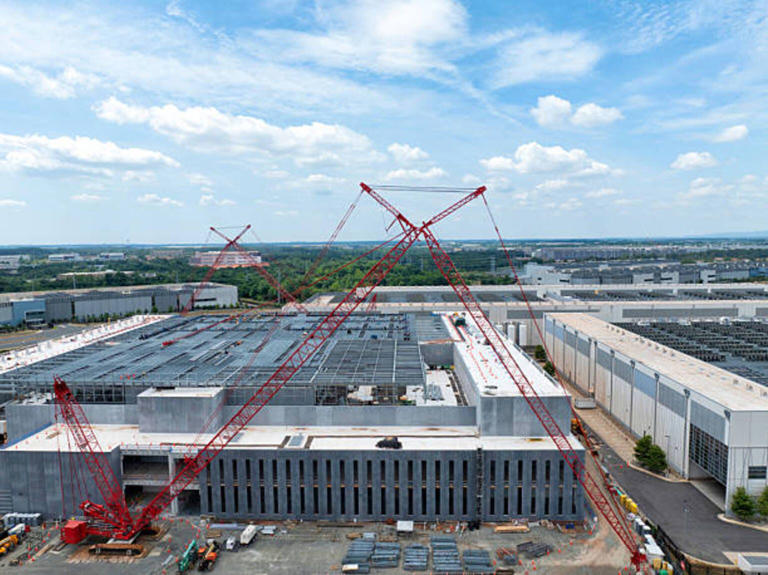 Meta's auditor questions decision to keep $27B data center off balance ...
