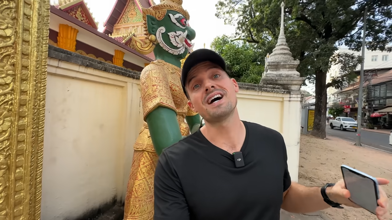 What experienced travelers learn the hard way – seven cunning scams to ...