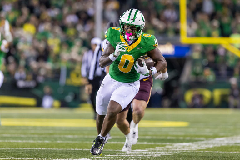 Oregon Ducks ’26 roster preview: 2 starting-caliber running backs to ...