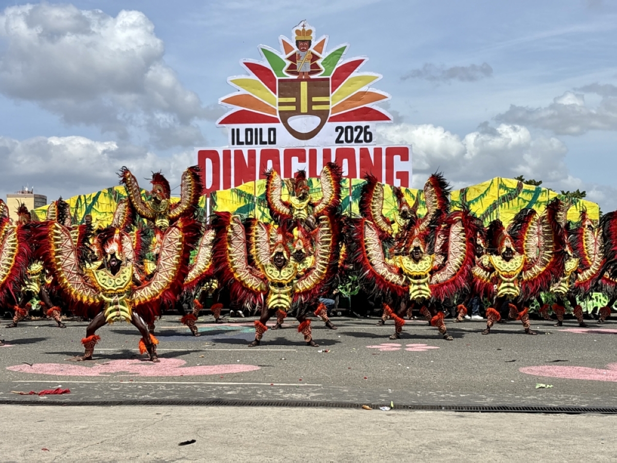 Dinagyang Festival in Iloilo City draws 550,000 spectators for cultural ...