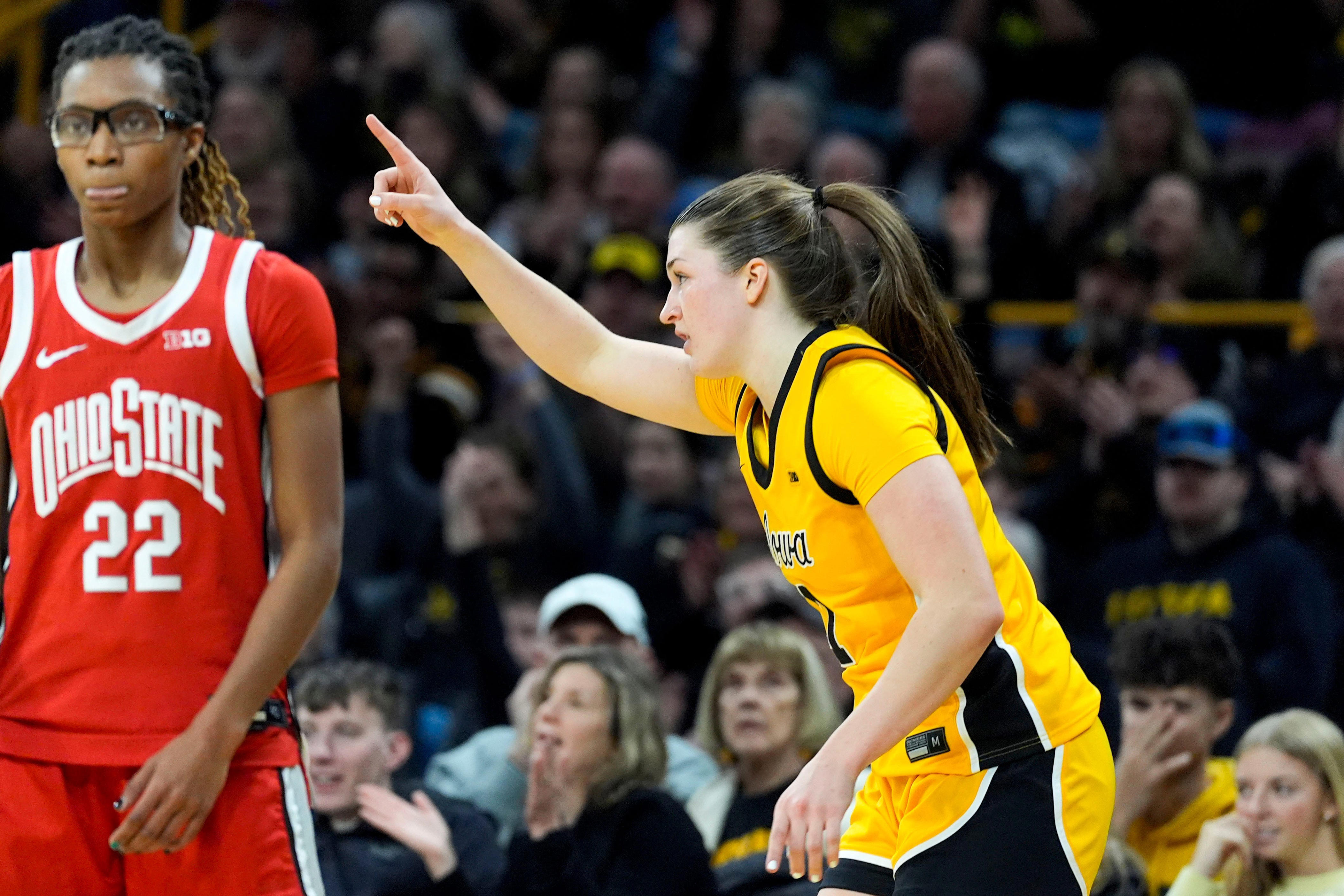 Iowa women's basketball rides hot streak in latest ESPN Bracketology