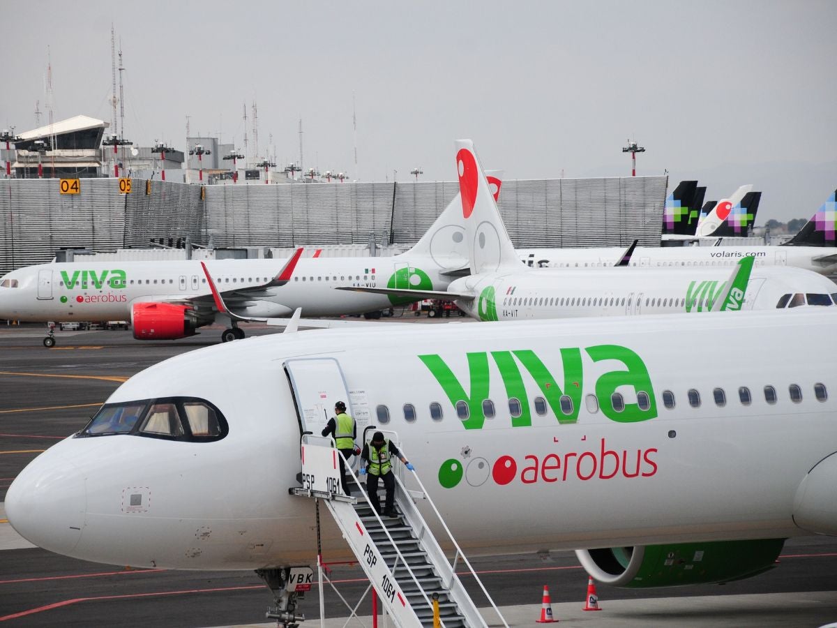 Viva Aerobus mantiene firme su alianza con Allegiant y espera aval de EU