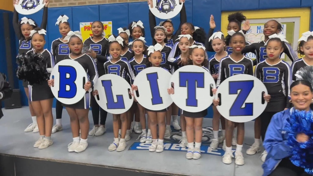 Philadelphia elementary school's cheerleading team making history en ...