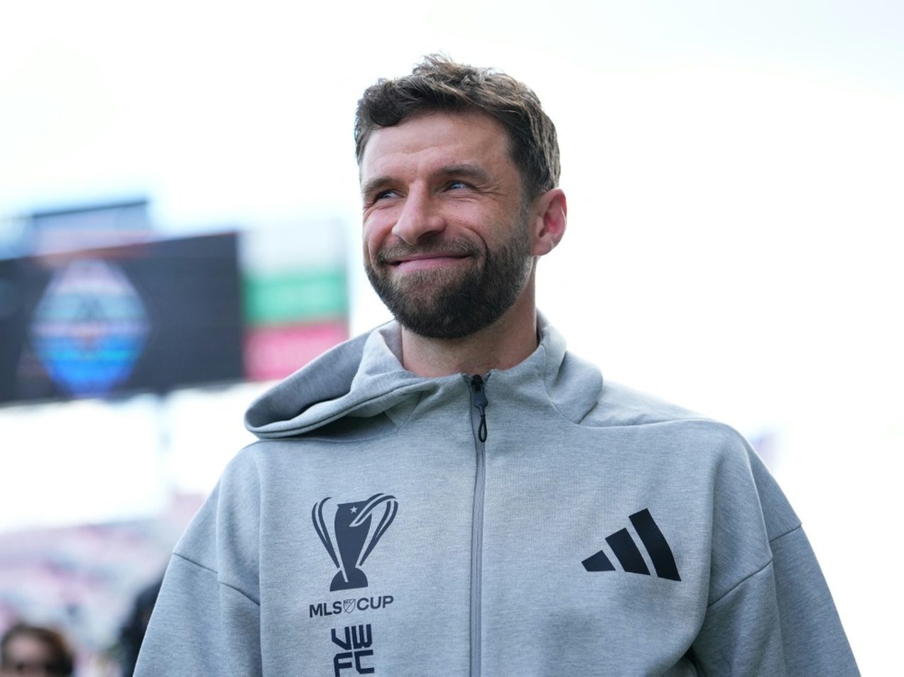 Erster Caps-Test: Müller verliert gegen Box-Champ Usyk