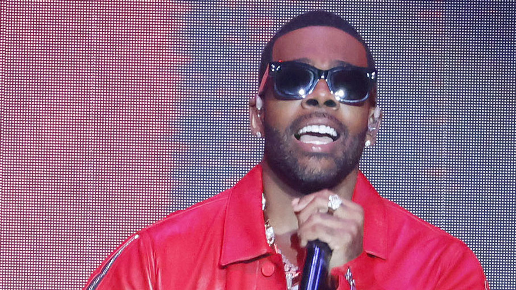 R&B singer Mario welcomes first child