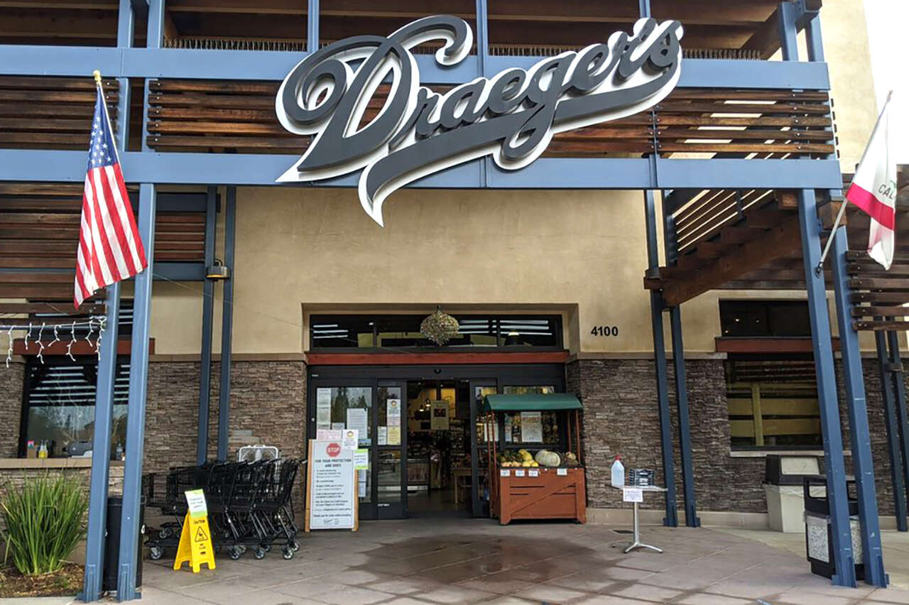 Bay Area grocer down to 2 locations after closing its only East Bay store