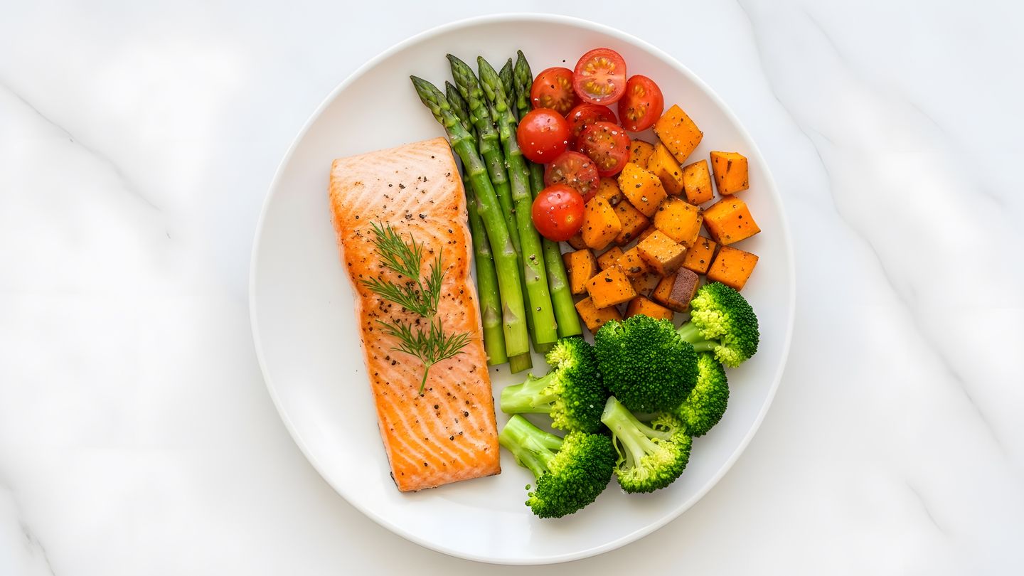 Eat well with type 2 diabetes: 7 mealtime tips to keep blood sugar in check