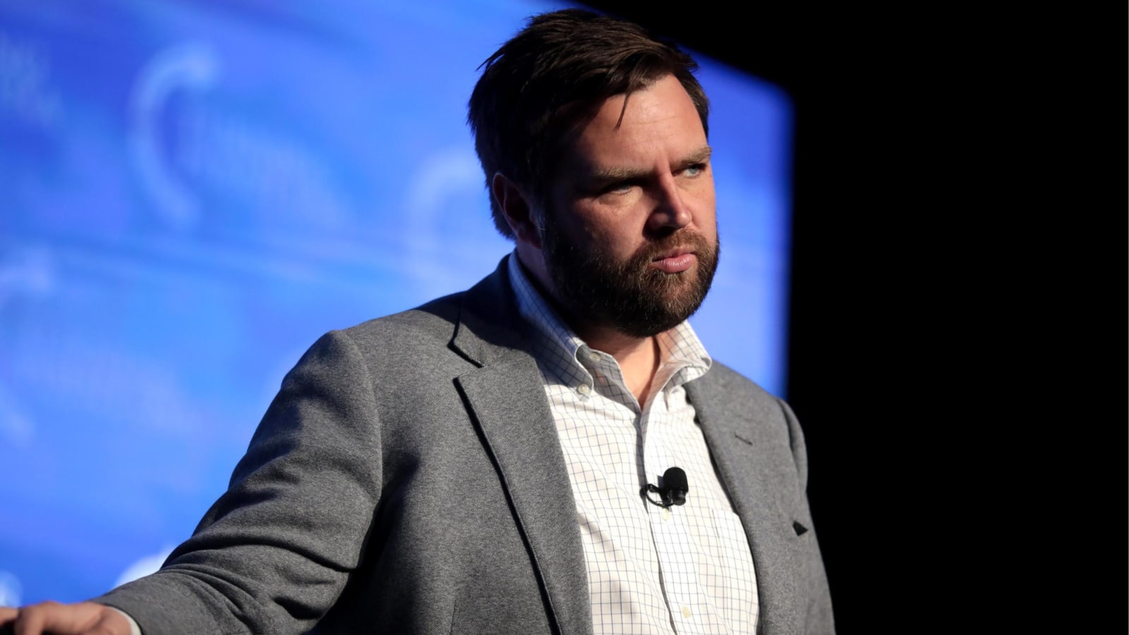 JD Vance claims ICE agents have 'absolute immunity' then later says he ...