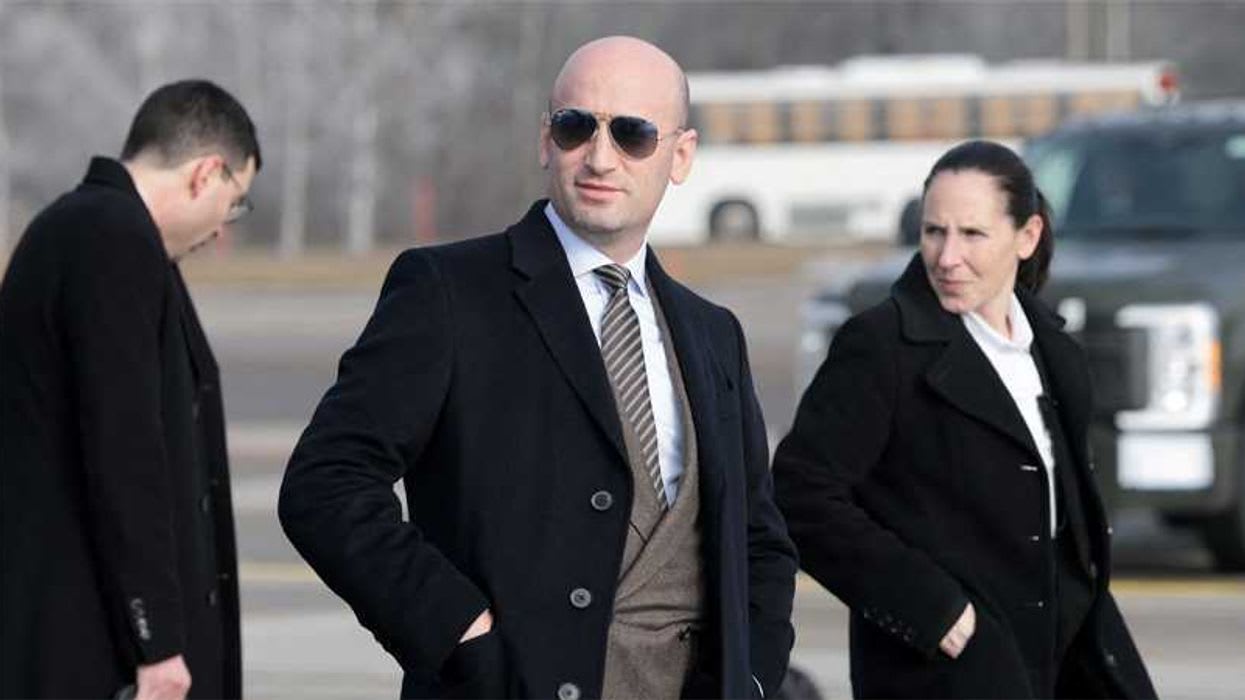 Stephen Miller iced out of Trump meeting on future of DHS: MS Now host