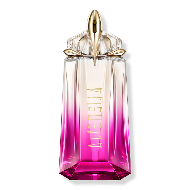 10 perfumes we’ll be wearing in 2026, from berry gourmands to vanilla spice