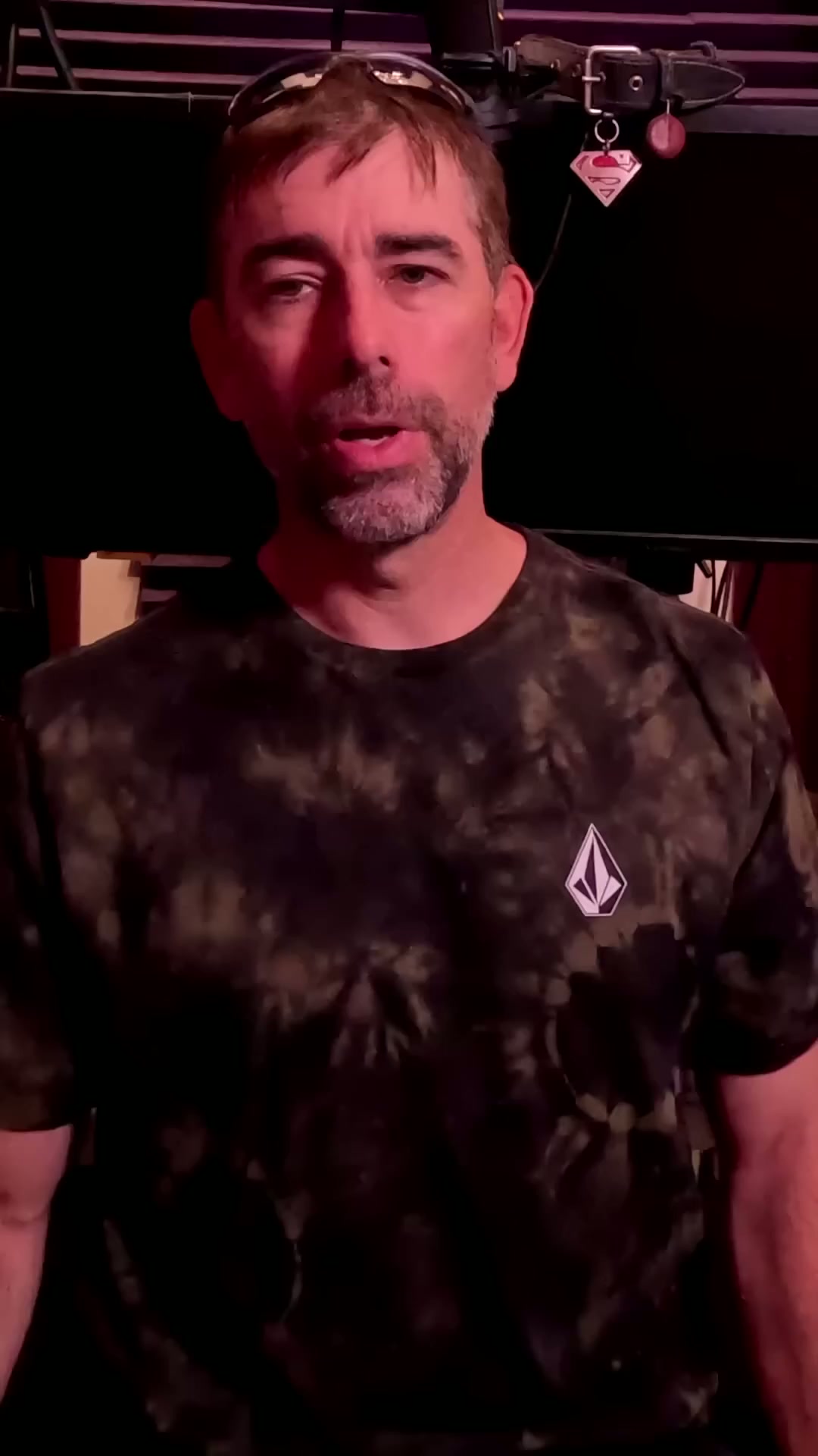 Blind guy describes color to blind girl #shorts