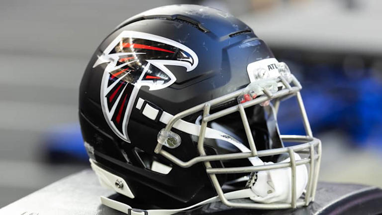 Texans assistant GM gains momentum for Falcons job