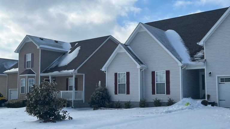 Neighbors step up during Clarksville ice storm, helping others through ...