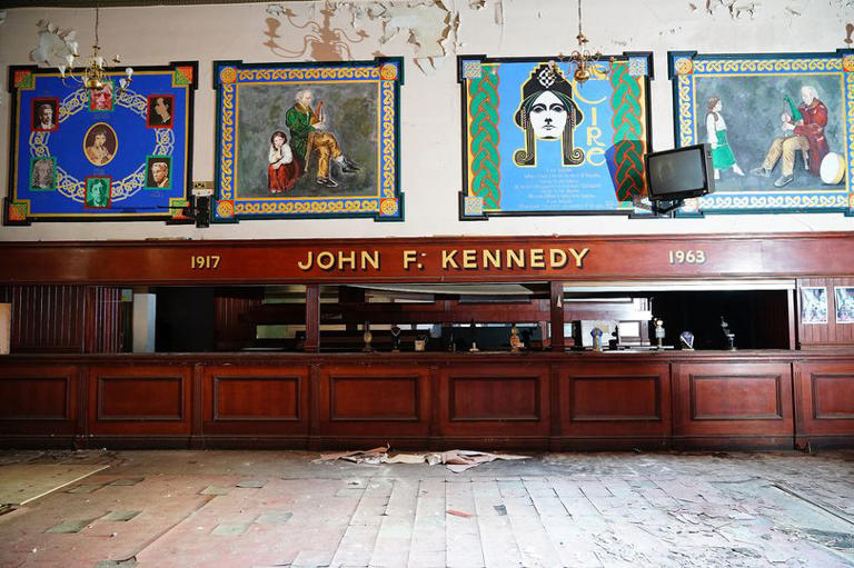 Urban explorer visits 'eerie' city landmark that has been left derelict ...