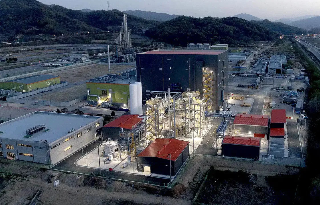 Battery company Group14 furloughs workers at Washington factory — just ...