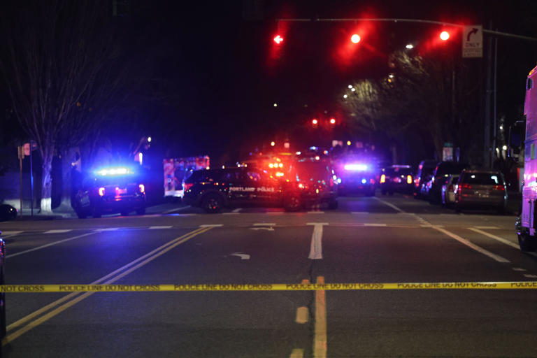 Officers hit in the neck, thigh during shooting in NE Portland last ...