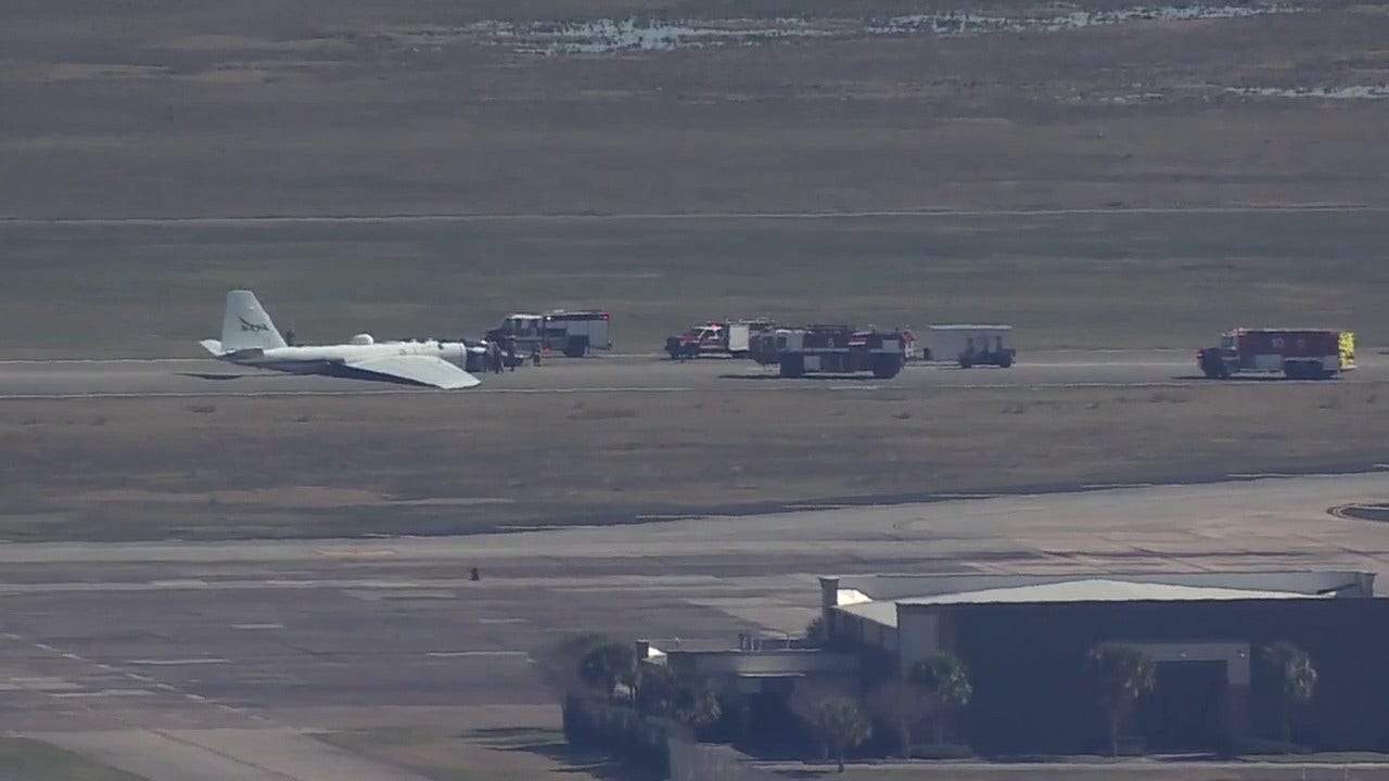 NASA plane's landing gear fails at Ellington Field in Houston