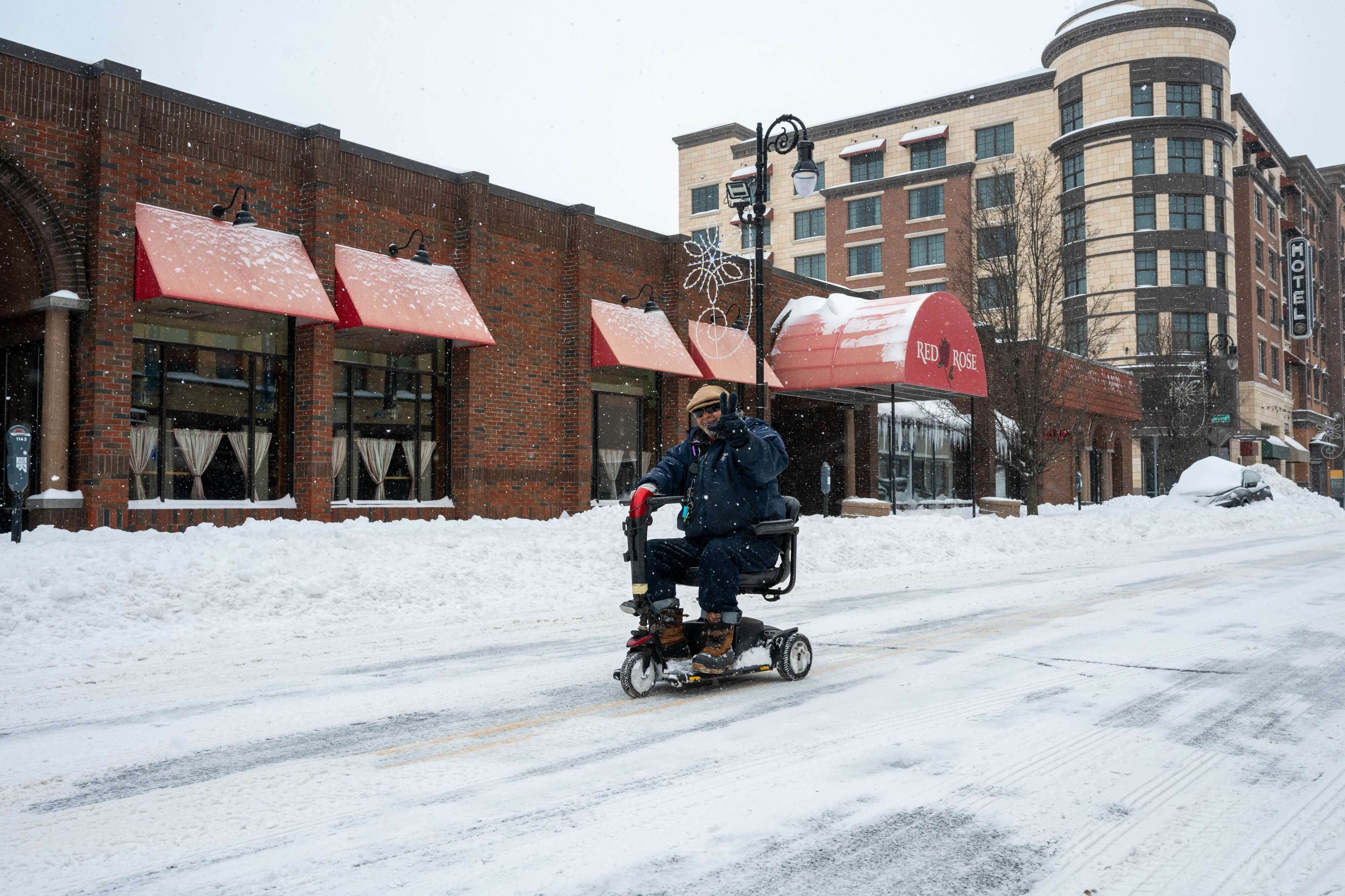 Is another snow storm bringing a ‘bomb cyclone’ to Mass.? Here’s what ...