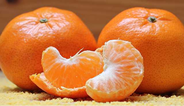 11 benefits of using orange for skin and hair