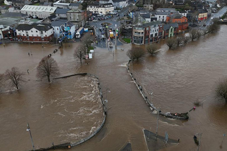 'It's not good enough' - Met Eireann accused of 'dropping the ball ...