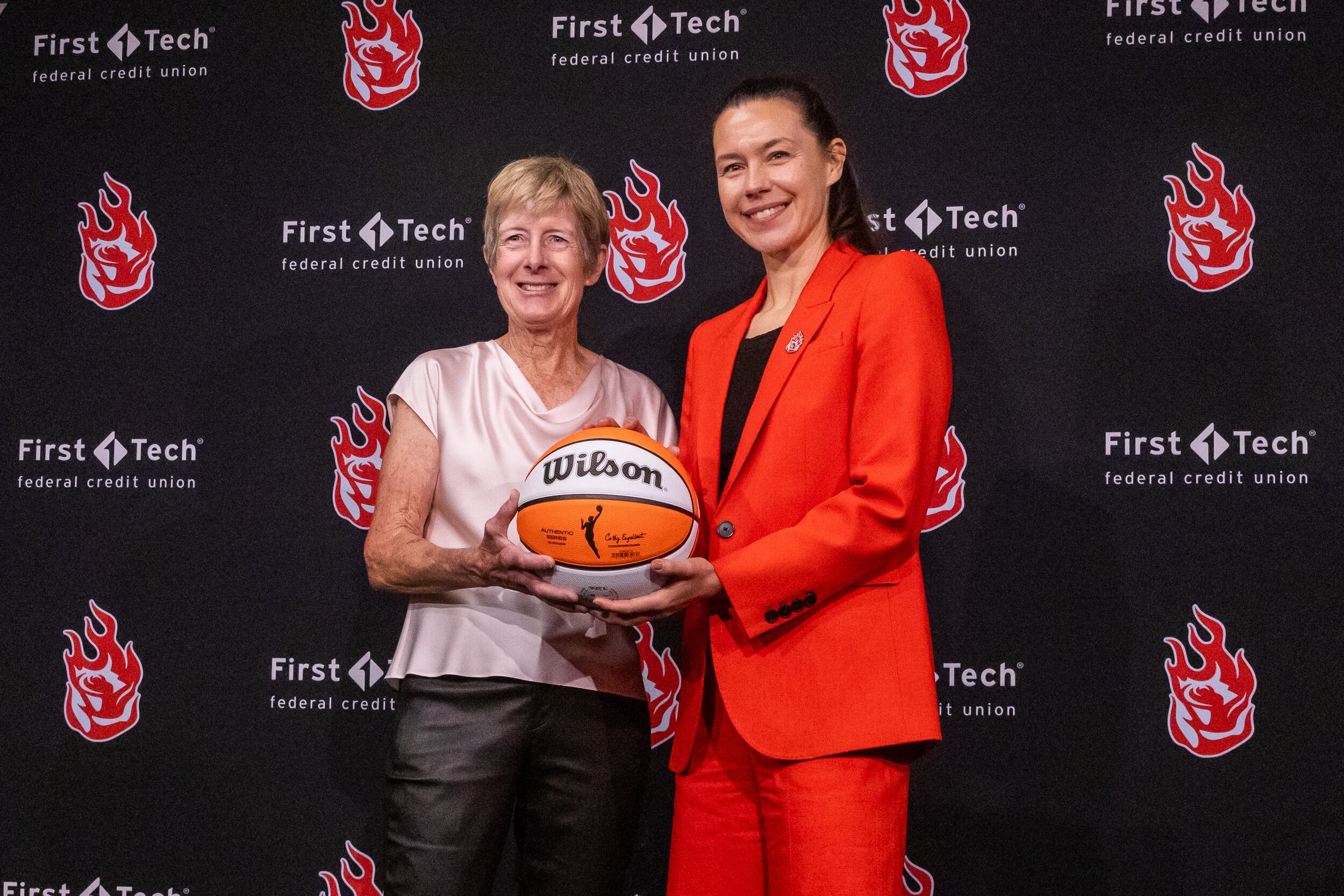 Portland Fire announces partnership with banking company, to be ...