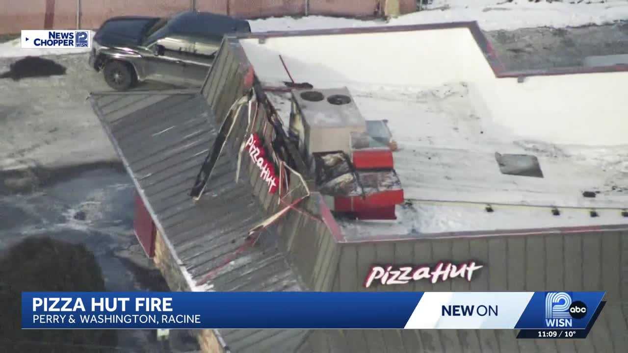 Pizza Hut catches fire in Racine