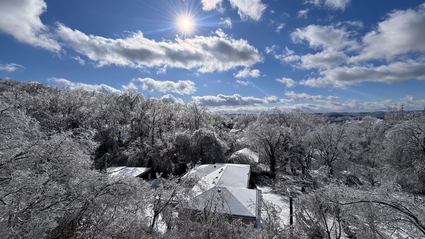 Ice storm recovery inches forward as Nashville begins to thaw