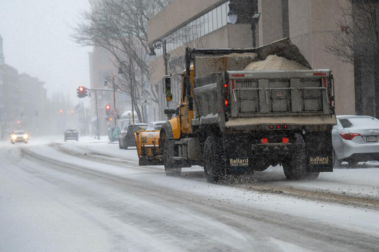 Final snowfall totals from massive winter storm released, and 1 Mass ...