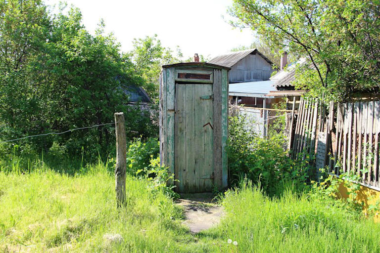 Why the backyard dunny is Australia’s most important literary setting
