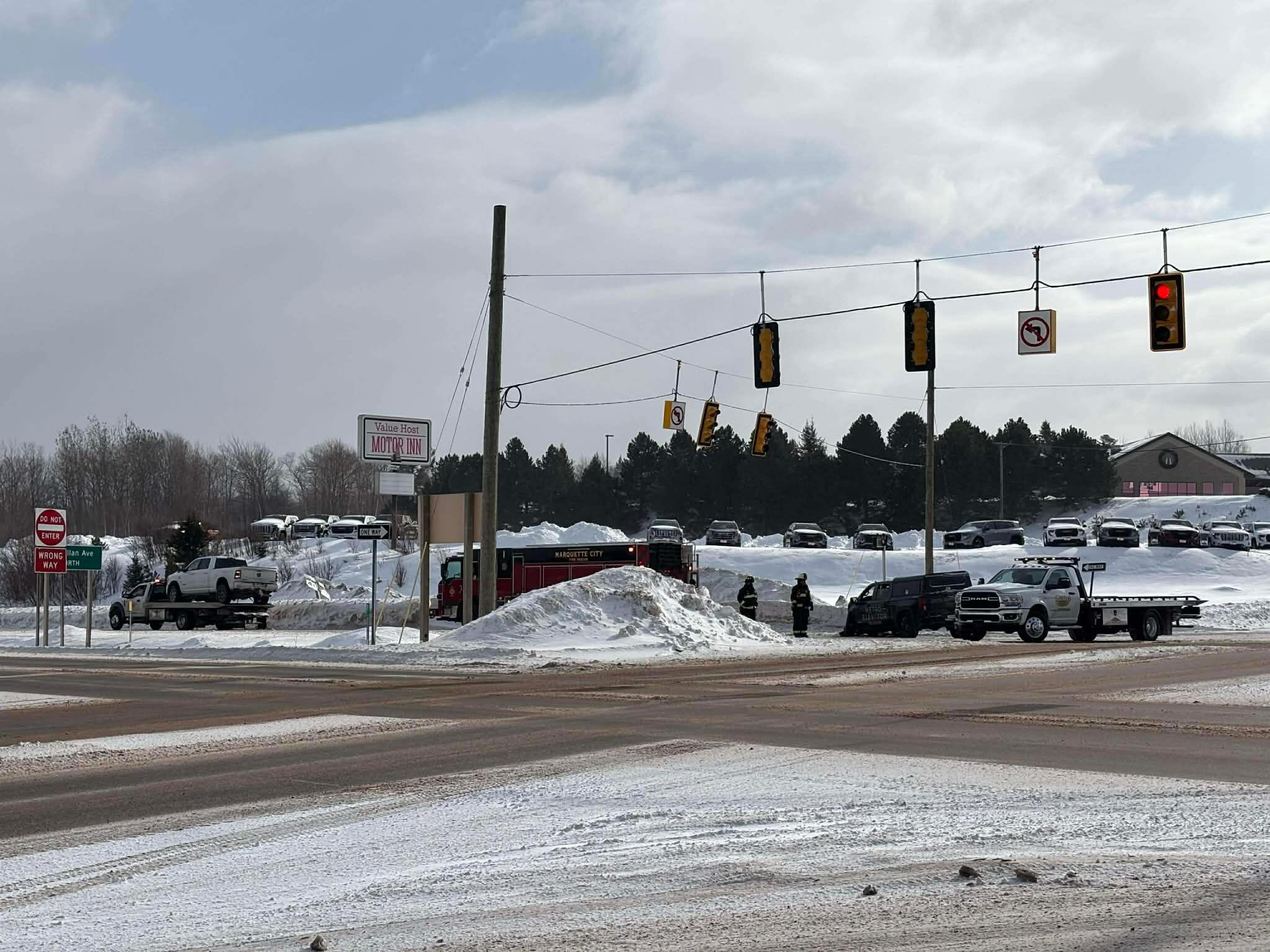 All lanes of traffic reopened following a head-on crash on US-41