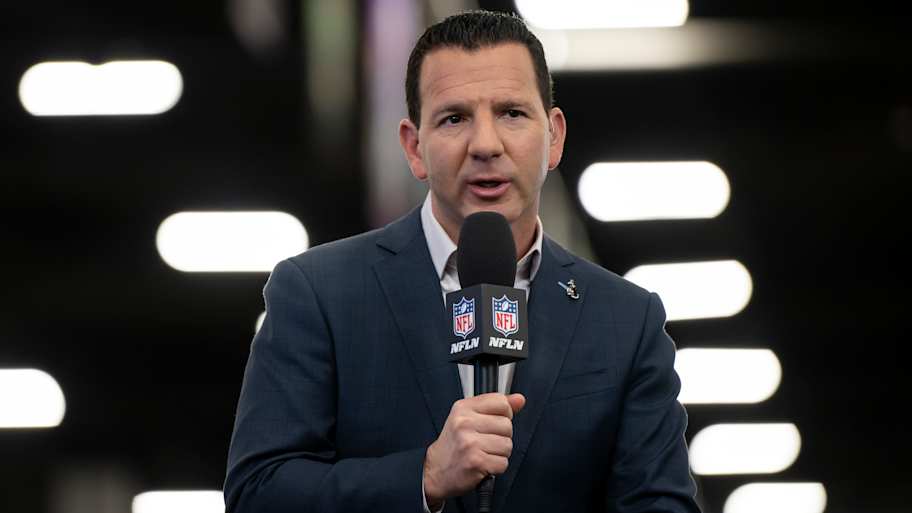 Ian Rapoport just got buried by Philly radio host after comments on ...