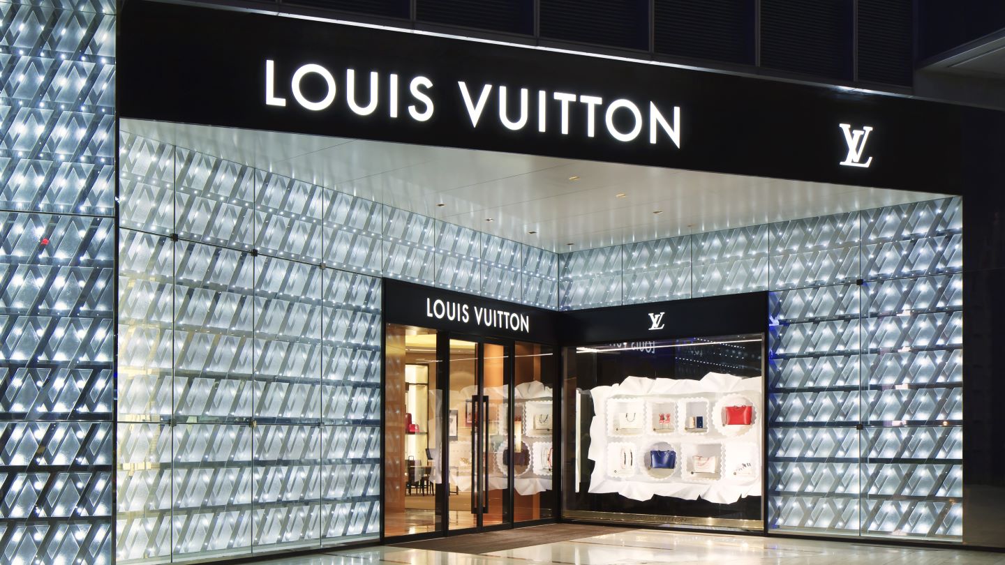 LVMH investors seek clarity on Arnault succession as concerns persist ...