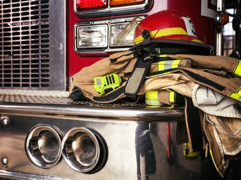 $260K in pay for Clarendon Hills firefighter with other duties