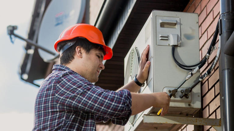 New survey says heat pumps may not save you money as 2/3 report losses