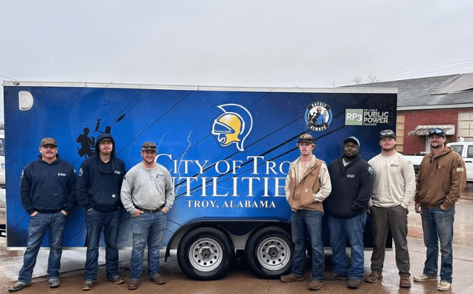 Troy Utilities crew assists Mississippi city hit by ice storm