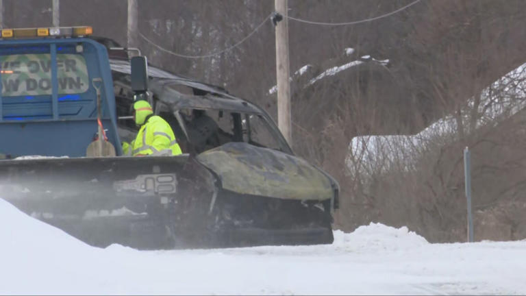 Update: 2 injured after SUV hits Spectrum van after hitting slick spot ...