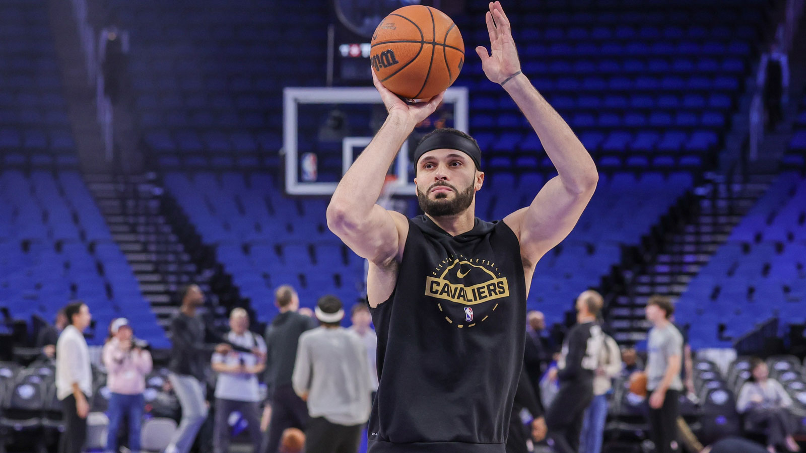 Larry Nance Jr. shows off 'all my homies hate ICE' shirt