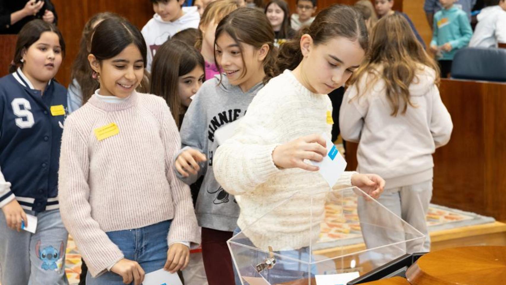 Mateo, Martina, Hugo, Alexander y Elena, los cinco cerebritos que han ...