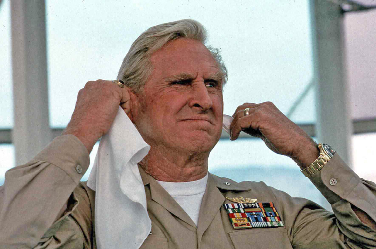 9 big aircraft stars of film and TV