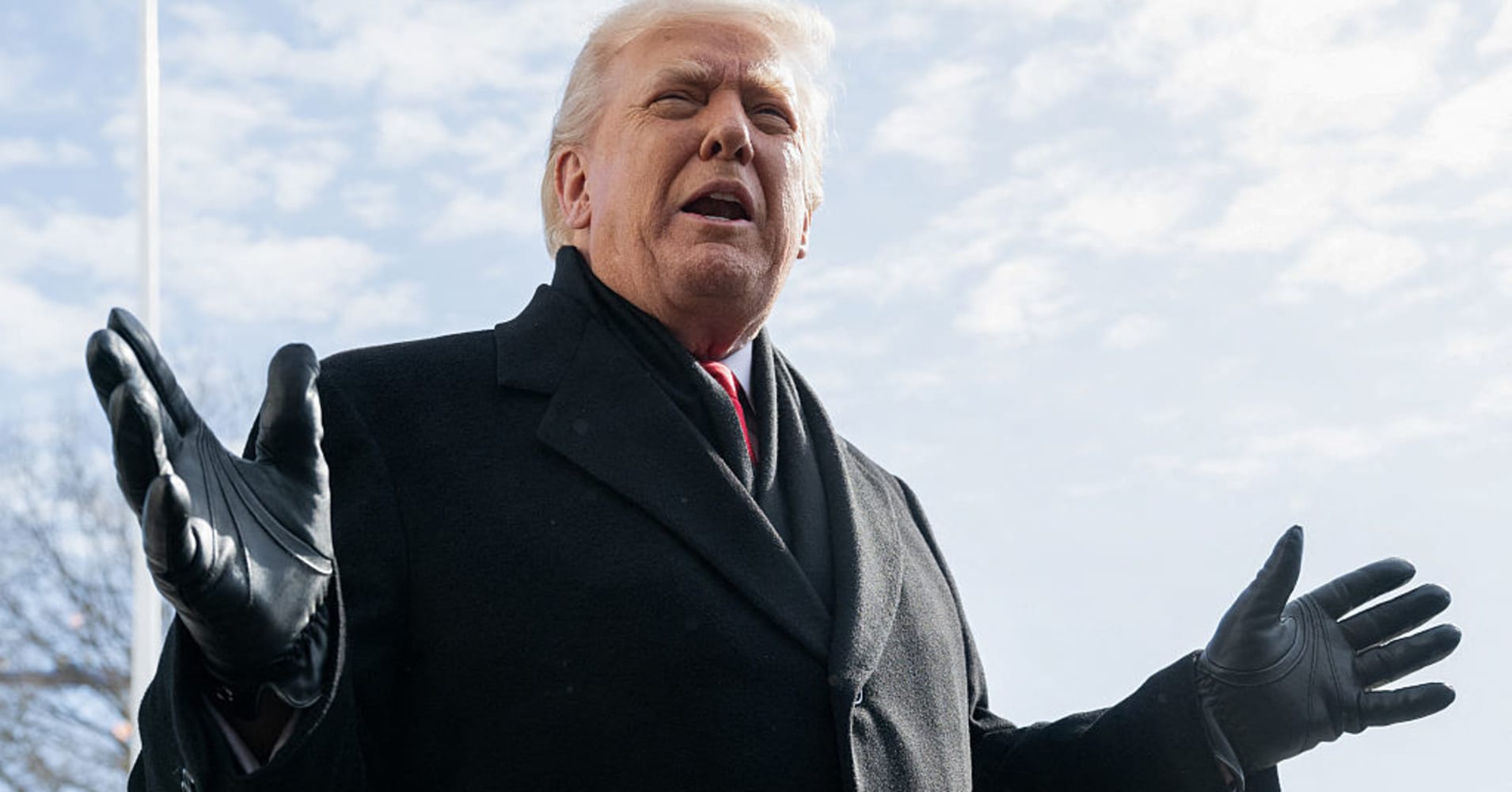 Trump says 'we're going to de-escalate a little bit' in Minnesota after ...