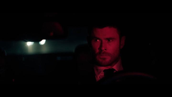 Chris Hemsworth protagoniza 'Ruta de escape', un thriller de atracos