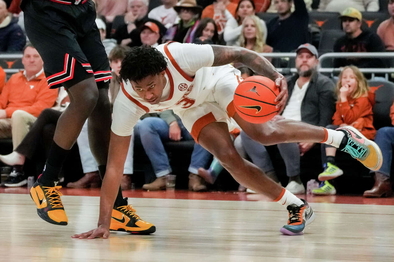 Texas basketball: Is Longhorn forward Dailyn Swain on midseason All-SEC ...