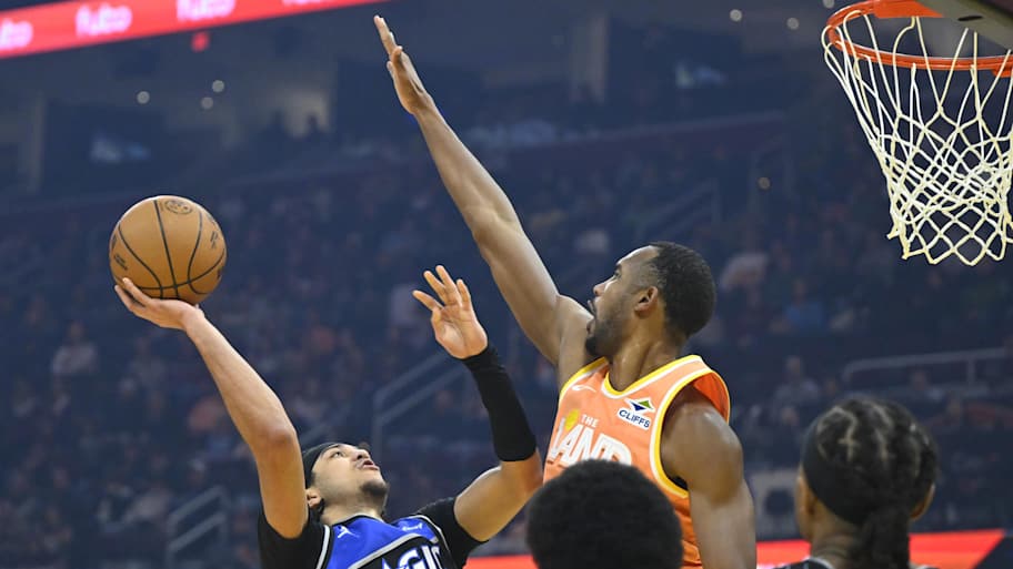 Evan Mobley becomes fastest Cavaliers player to reach major defensive ...