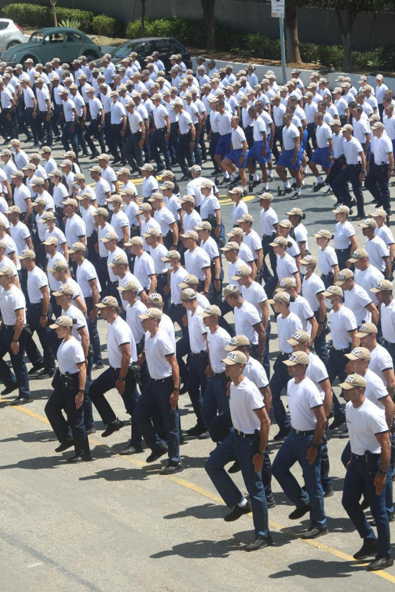 A preparação física e mental dos 3 mil novos soldados da PMMG