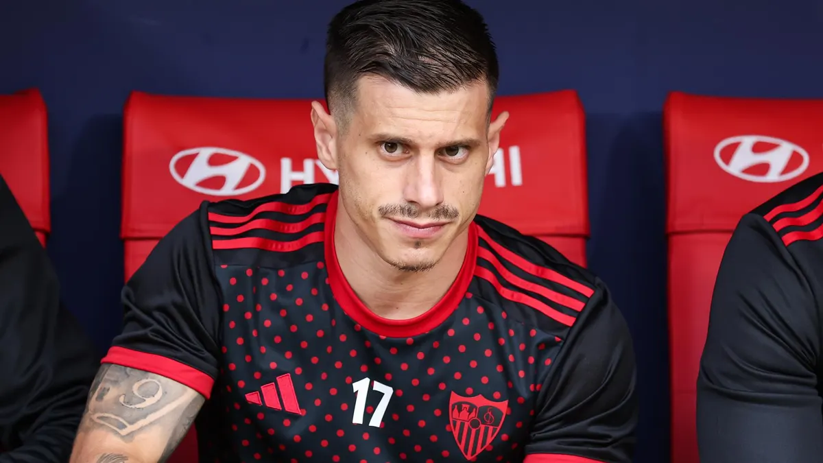 El Villarreal se hace con un futbolista del Sevilla