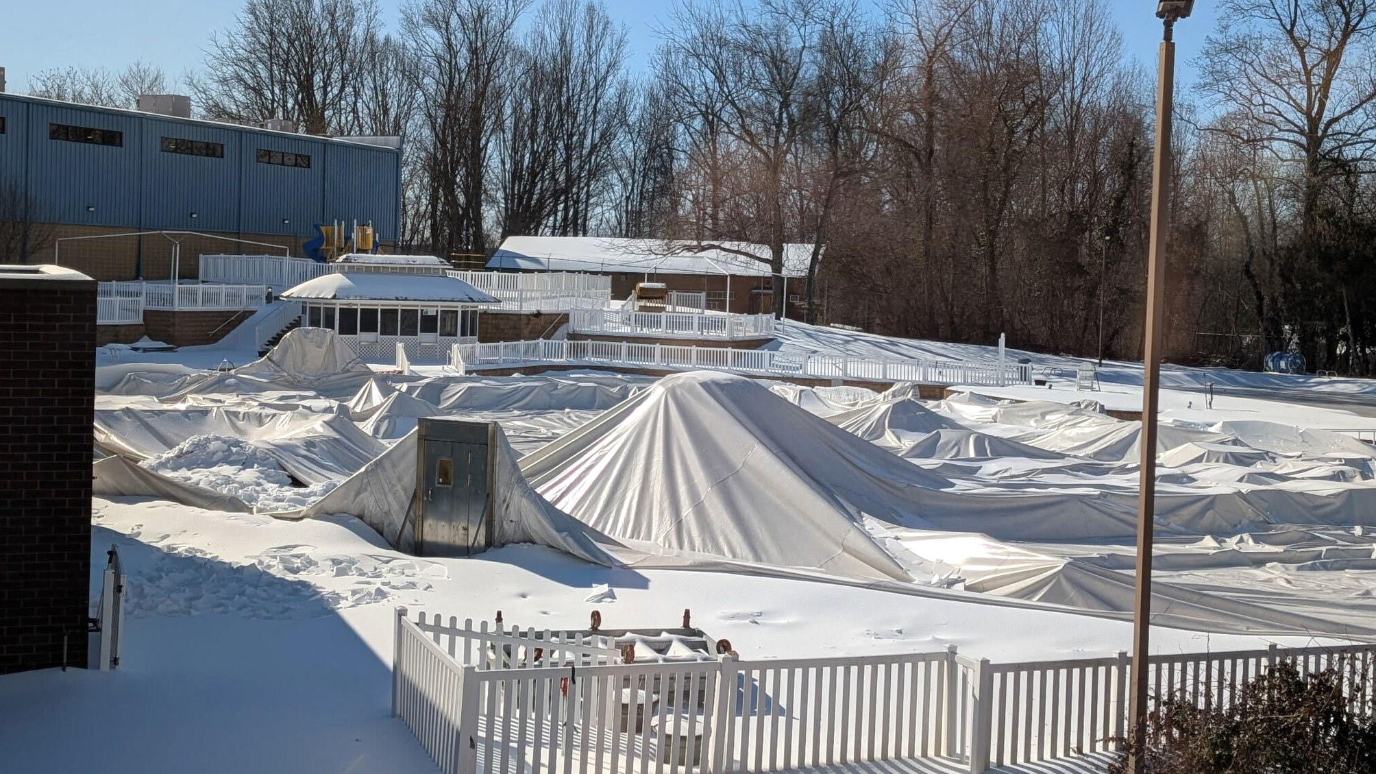 Pool dome at Bel Air Coppermine collapses, closing pool until further ...