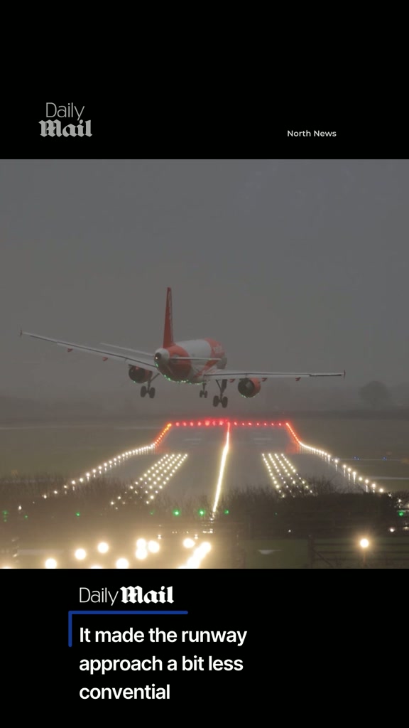 Pilot struggles to land plane in Storm Chandra