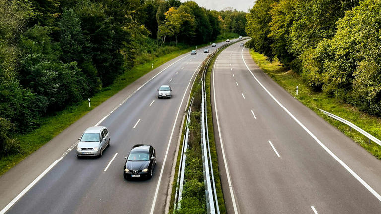 Here's how you can become a better highway driver